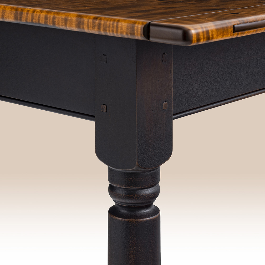 5ft X 38in Pennsylvania Turned Leg Farm Table