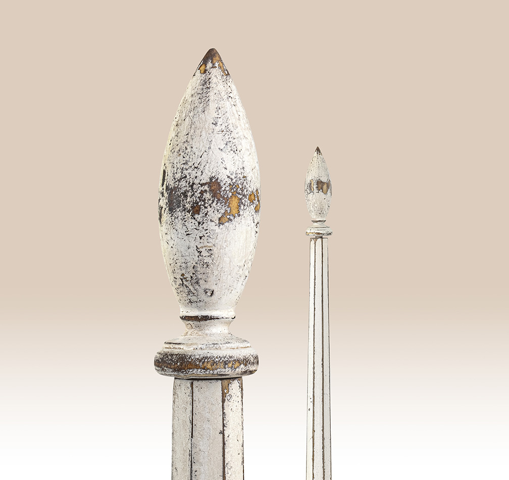 Historical Tokeneke Pencil Post Bed